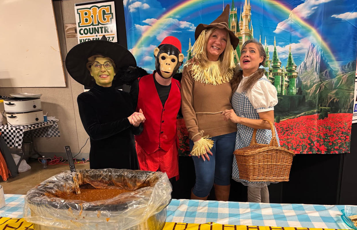 Thanks for stopping by at the Chili Cookoff!! | BIg Country 107.7